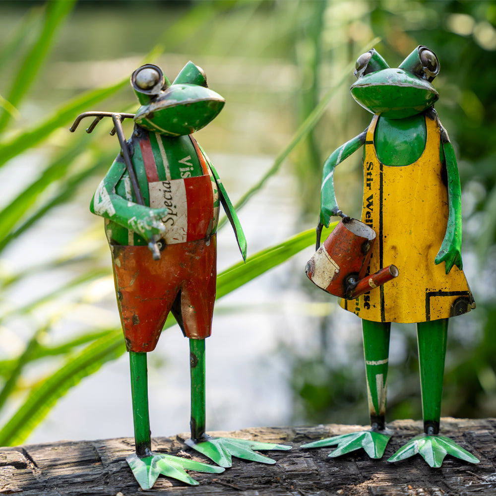 Pair of Recycled / Upcycled Tin Gardener Frogs – Forge & Foundry Limited